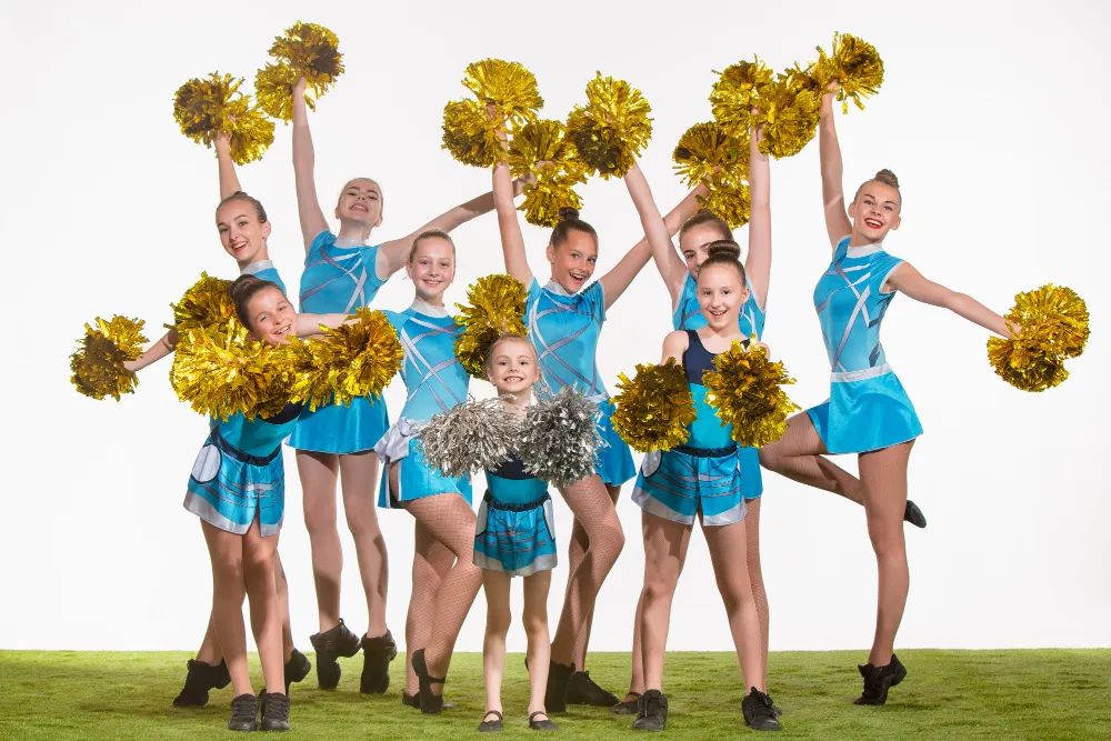 Can a 16 Year Old Be on a Junior Cheer Team?